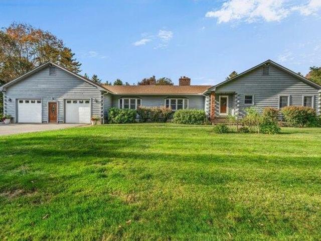 house with 3 bedroom, Newburgh ME ES103070747