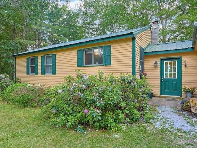 house with 3 bedroom, Newfield ME ES104834993