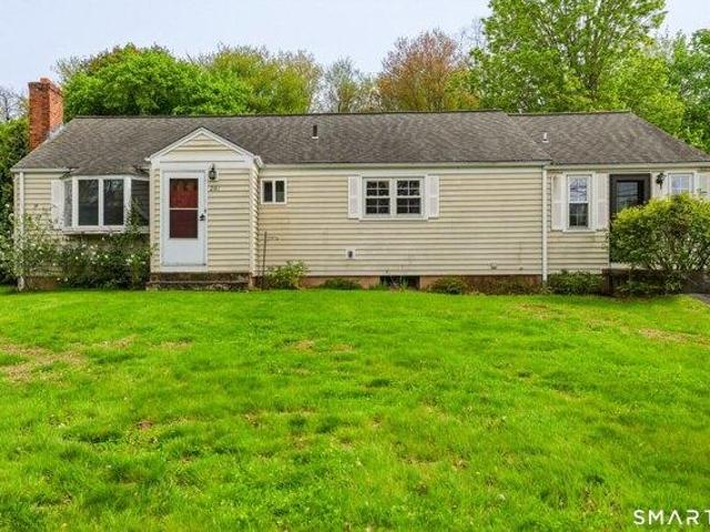 house with 3 bedroom, Newington CT DLS102028232