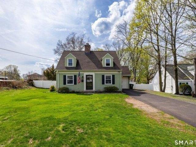 house with 3 bedroom, Newington CT DLS102280884