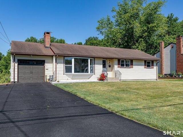 house with 3 bedroom, Newington CT DS104441094