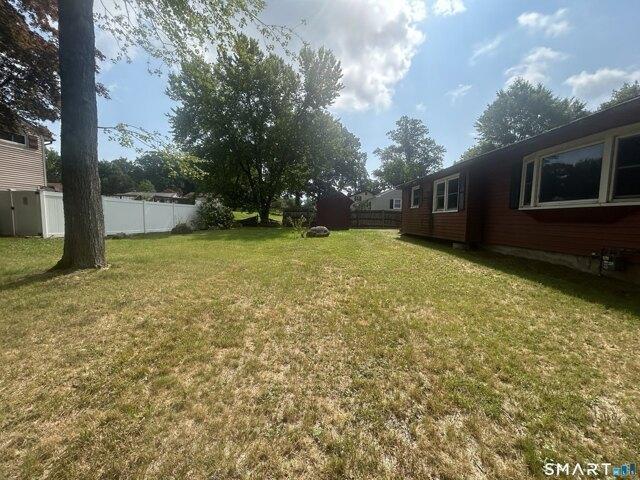 house with 3 bedroom, Newington CT ES105204332