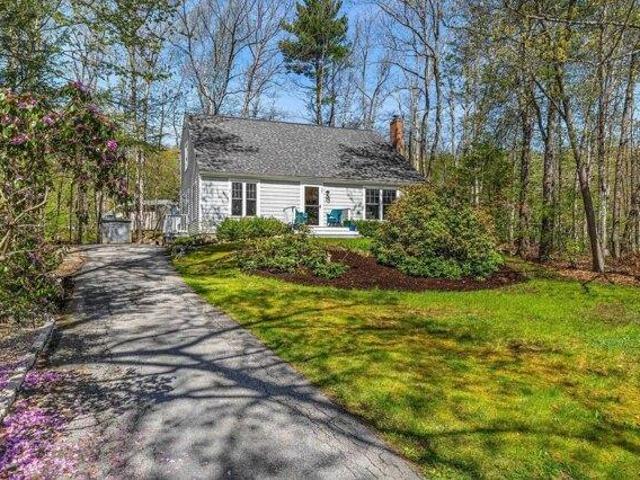 house with 3 bedroom, Newmarket NH DS102342814