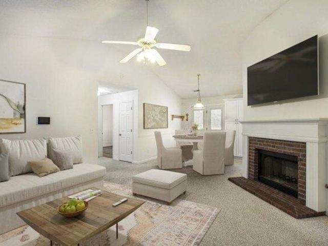 house with 3 bedroom, Newnan GA DLS88247429