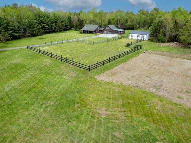 house with 3 bedroom, Newport ME DS104010353
