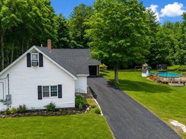 house with 3 bedroom, Newport ME DS104478825