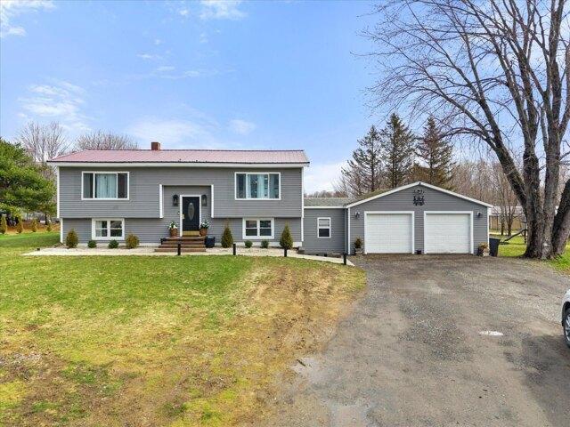 house with 3 bedroom, Newport ME DS102254021