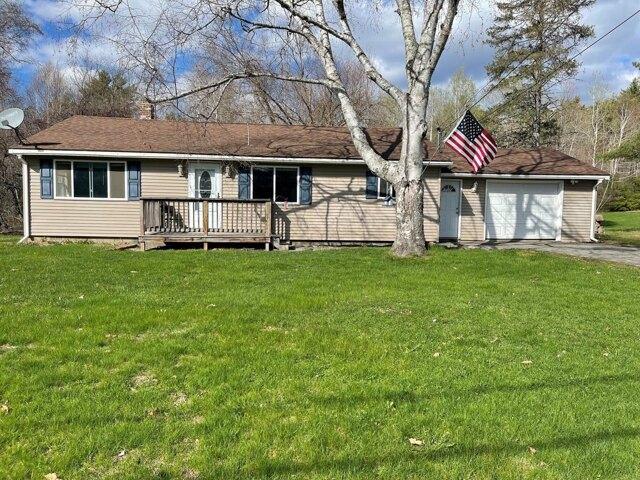 house with 3 bedroom, Newport ME DS102560718
