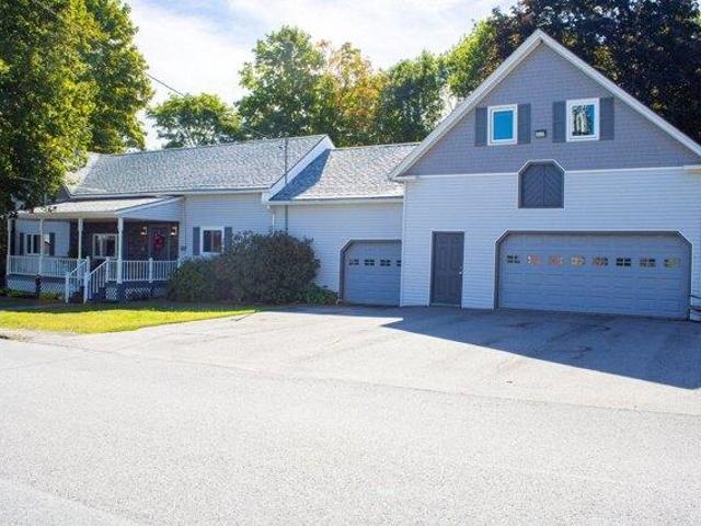 house with 3 bedroom, Newport ME DS103162829