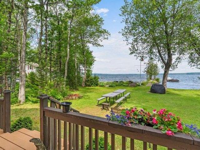 house with 3 bedroom, Newport ME ES105113648