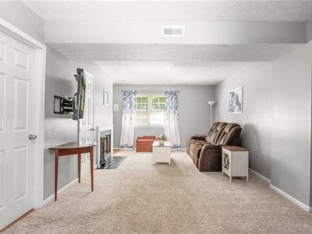 house with 3 bedroom, Newport News VA ES104899038