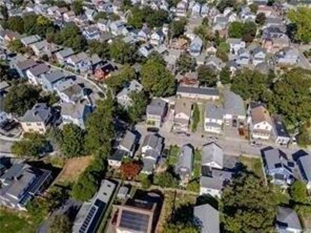 house with 3 bedroom, Newport RI DLS101662283