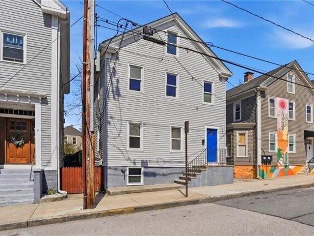 house with 3 bedroom, Newport RI DS104009450