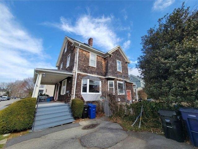 house with 3 bedroom, Newport RI DS102960554