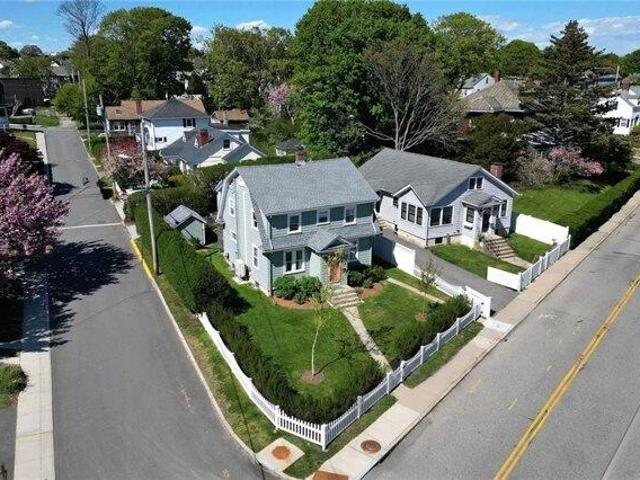 house with 3 bedroom, Newport RI DS103018352