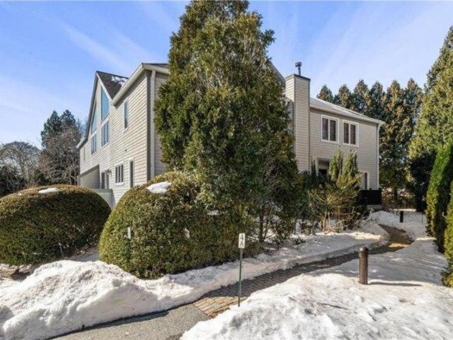house with 3 bedroom, Newport RI DS103127710
