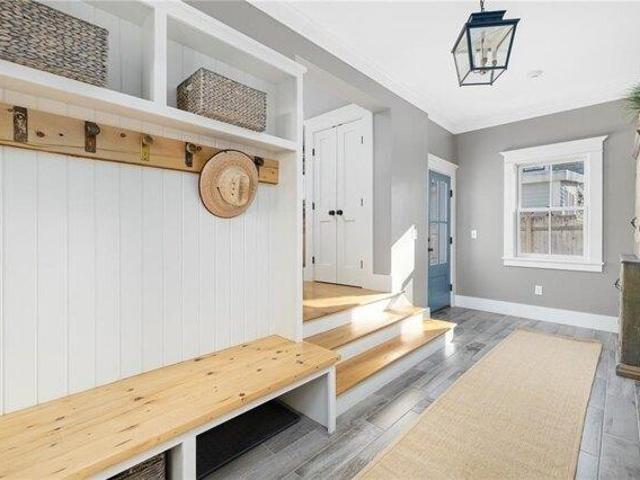 house with 3 bedroom, Newport RI DS103495305