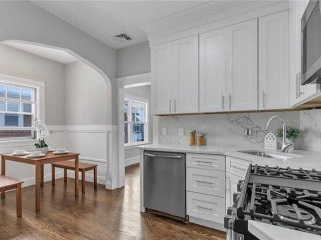 house with 3 bedroom, Newport RI ES104720599