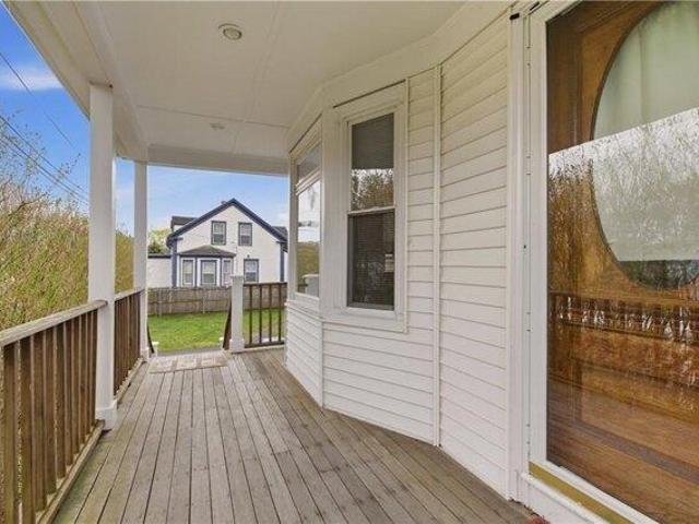 house with 3 bedroom, Newport RI ES103128238