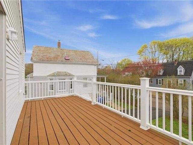 house with 3 bedroom, Newport RI ES103496126