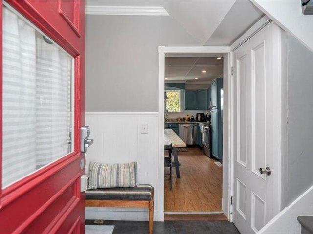 house with 3 bedroom, Newport RI ES103969033