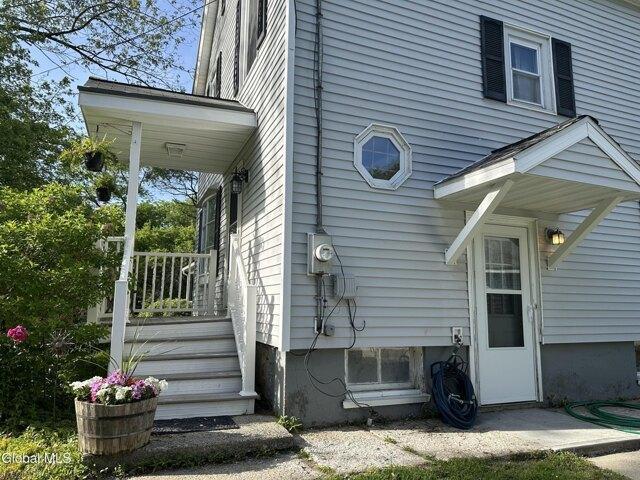 house with 3 bedroom, Niskayuna NY ES103624533