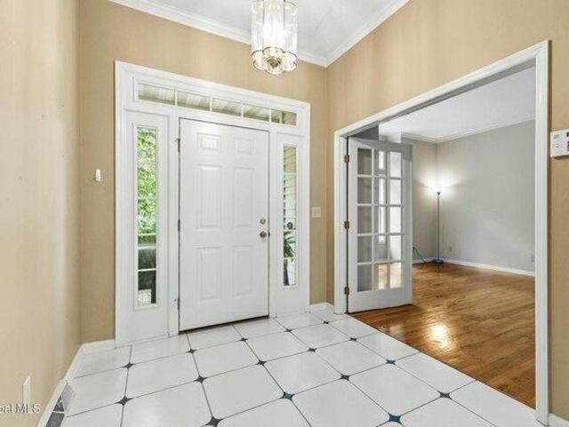 house with 3 bedroom, Niskayuna NY ES103625449