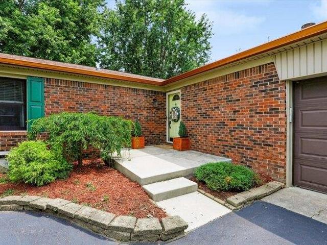 house with 3 bedroom, Noblesville IN ES104900733
