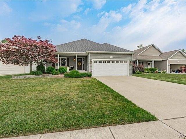 house with 3 bedroom, North Tonawanda NY ES104904880