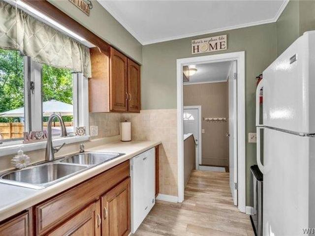 house with 3 bedroom, North Tonawanda NY ES104906942