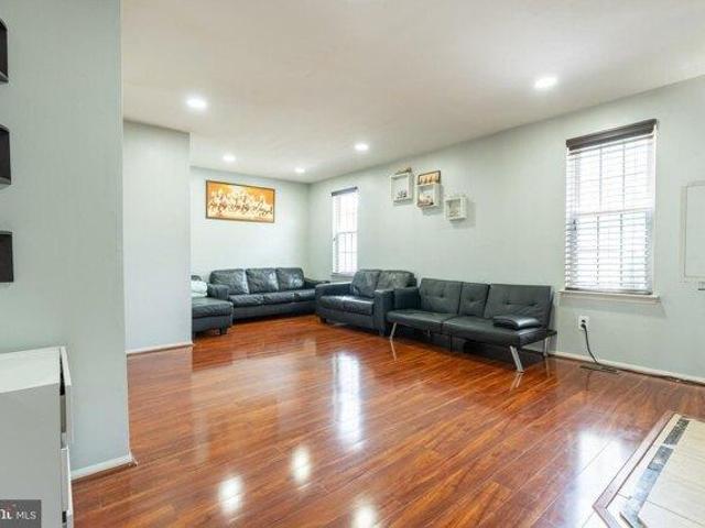 house with 3 bedroom, North Wales PA ES103624478