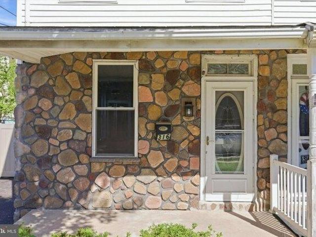 house with 3 bedroom, North Wales PA ES104905750