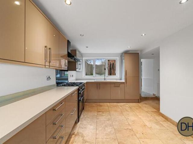 For Sale 3 Bedroom House North Weald North Weald DS88876948