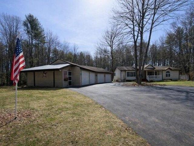 house with 3 bedroom, North Yarmouth ME DS103127254