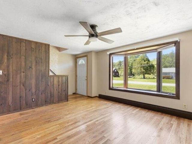 house with 3 bedroom, North Yarmouth ME DS103626938