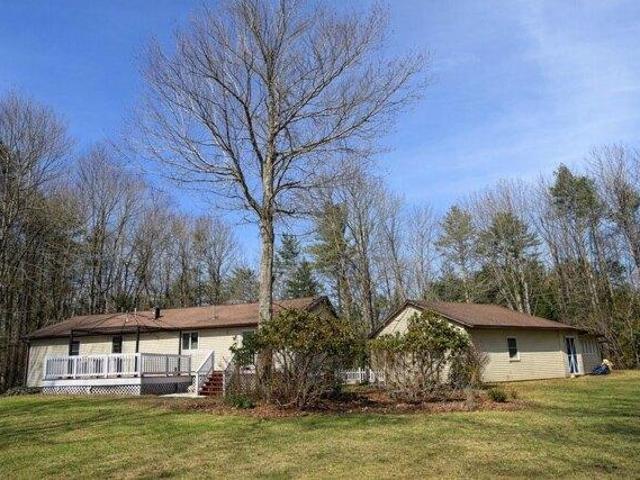 house with 3 bedroom, North Yarmouth ME ES103127254
