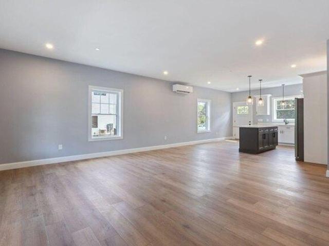 house with 3 bedroom, North Yarmouth ME ES105114181