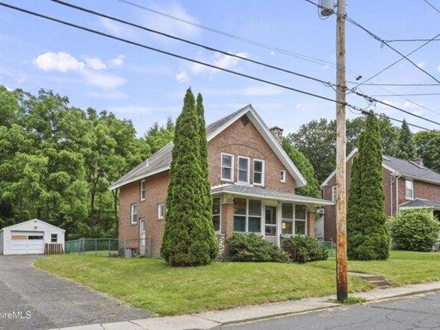 house with 3 bedroom, North Adams MA DS103709659