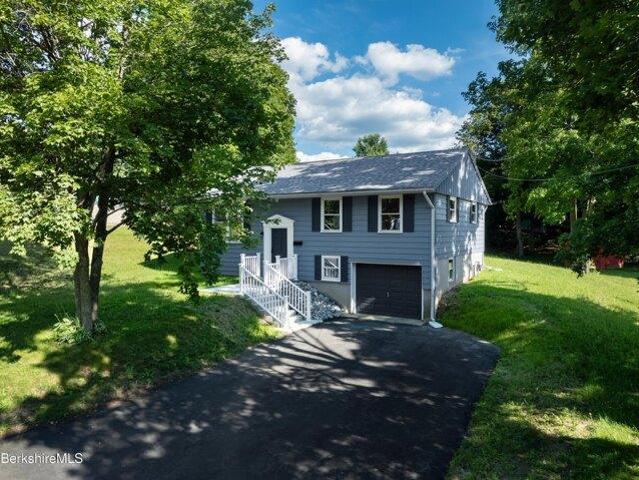 house with 3 bedroom, North Adams MA DS104189391