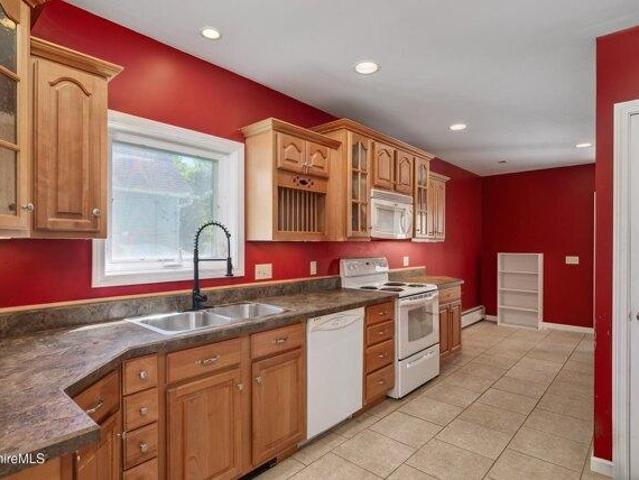 house with 3 bedroom, North Adams MA DS104192154