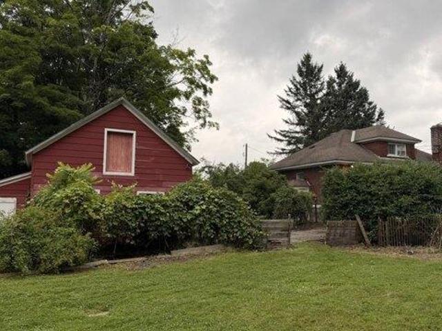 house with 3 bedroom, North Adams MA ES104834888