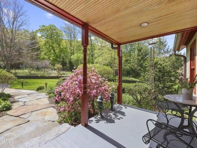 house with 3 bedroom, North Adams MA ES105041046