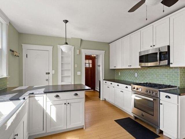 house with 3 bedroom, North Andover MA DLS102370342