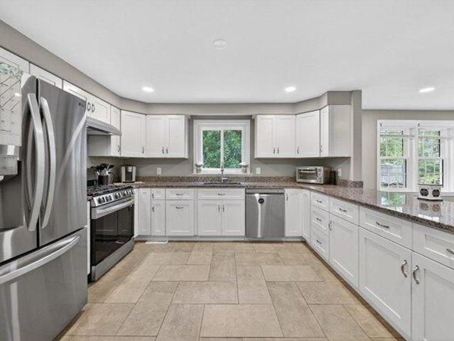 house with 3 bedroom, North Andover MA DLS102670288