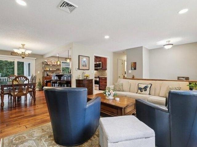 house with 3 bedroom, North Andover MA ES105157047