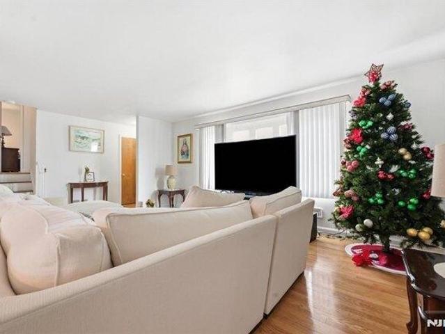 house with 3 bedroom, North Arlington NJ ES104607669