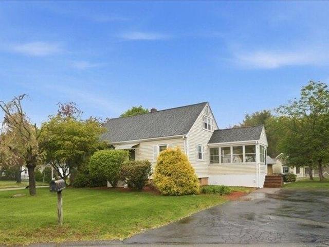 house with 3 bedroom, North Attleboro MA DS102118378