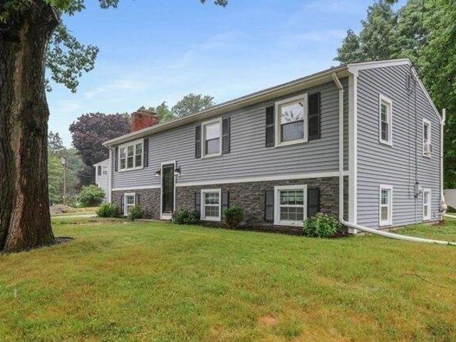 house with 3 bedroom, North Attleboro MA DS104444147