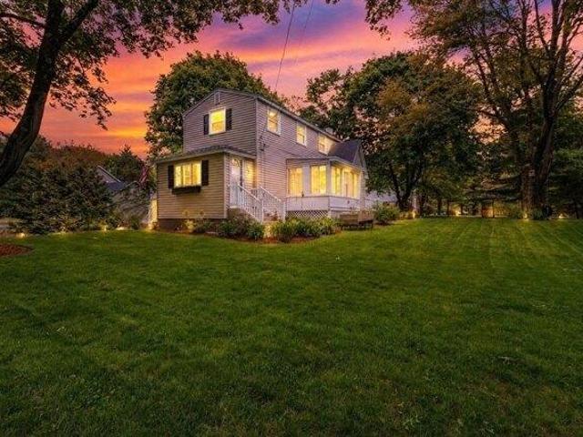 house with 3 bedroom, North Attleboro MA DS104008577