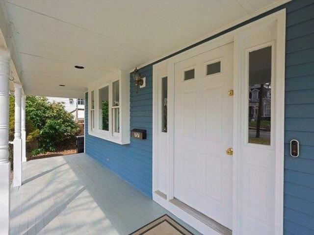 house with 3 bedroom, North Attleboro MA ES103033405